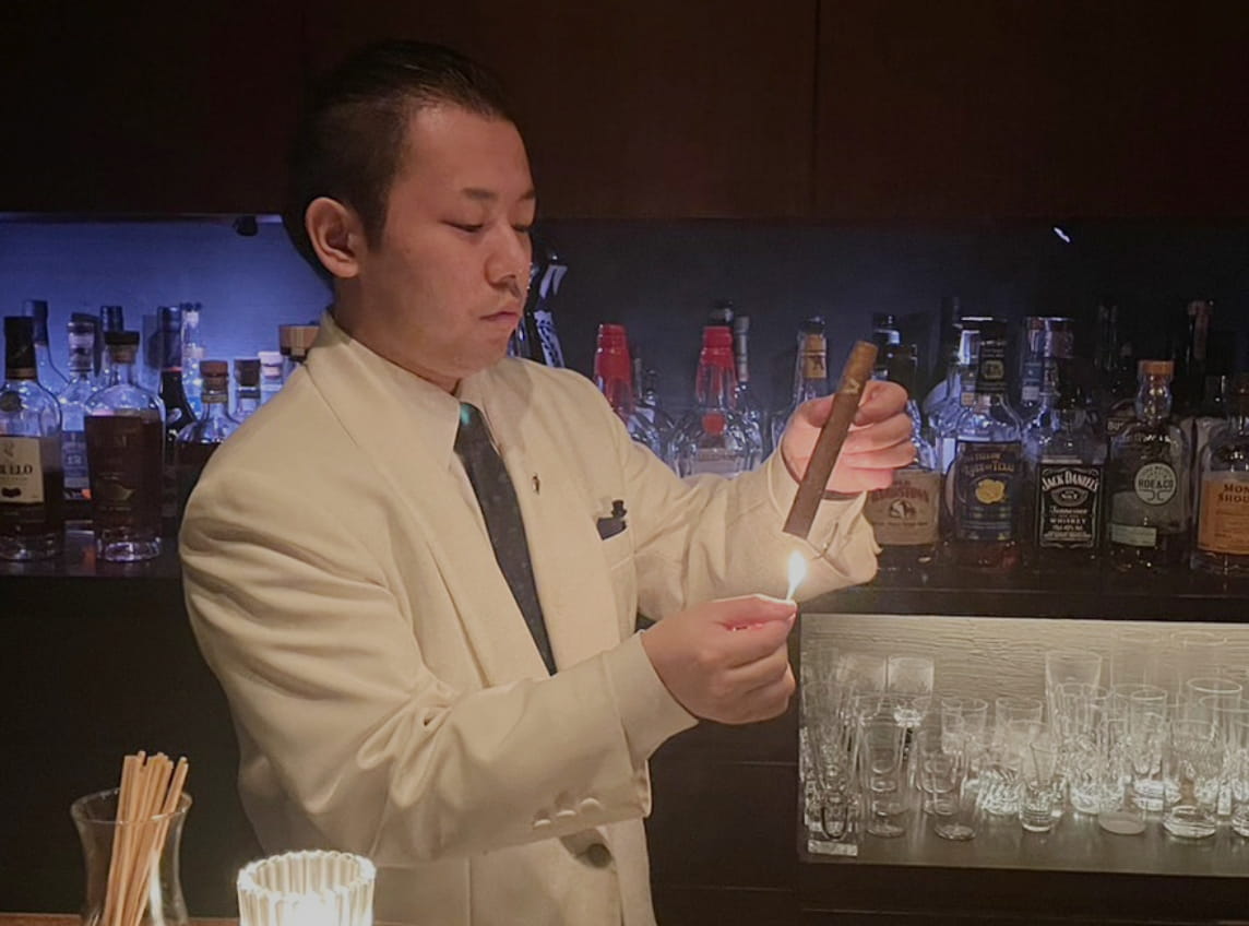 店長ご紹介 | BAR IRIE